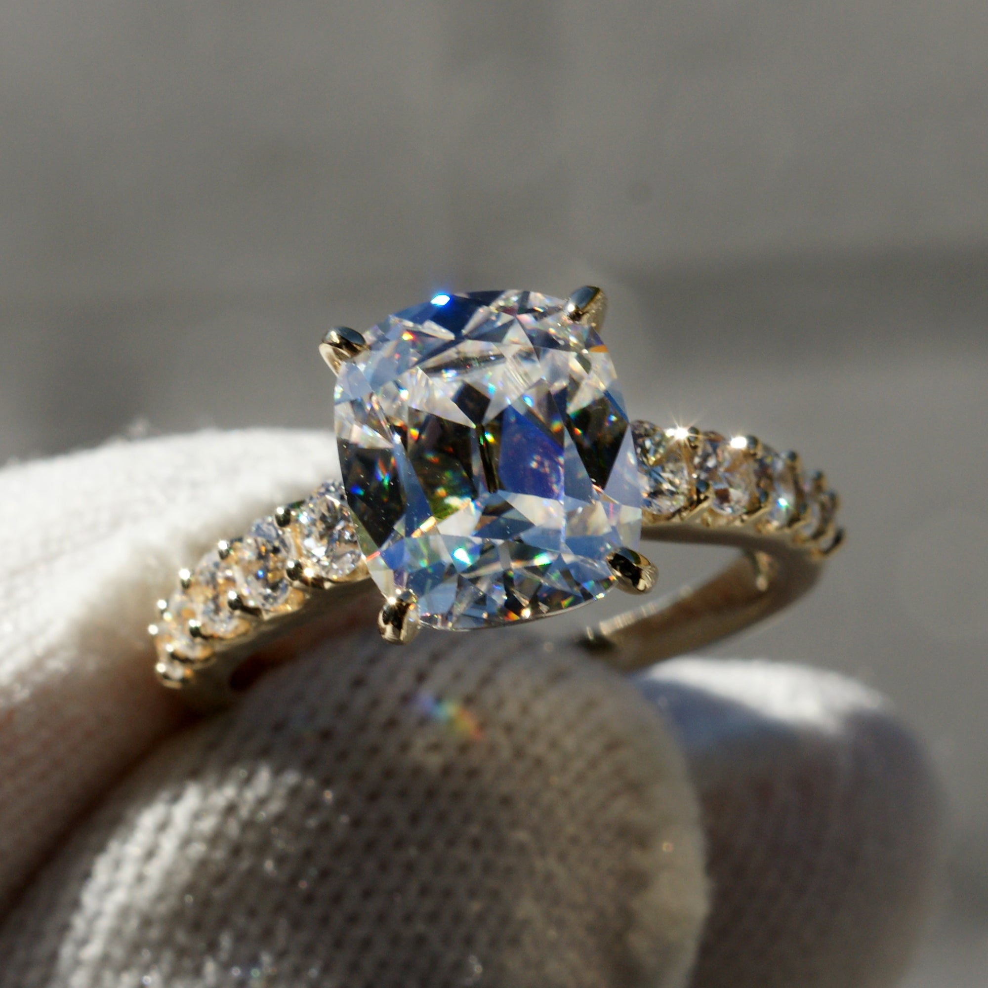 Cushion Old Miner's Cut Moissanite Lab-Grown Diamond Accent Ring 4ct+