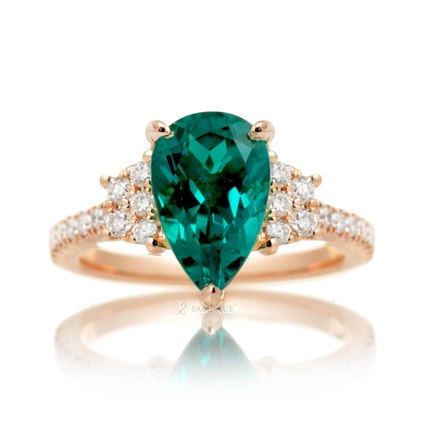 The Taylor Pear Cut Emerald Ring (Lab-Grown)