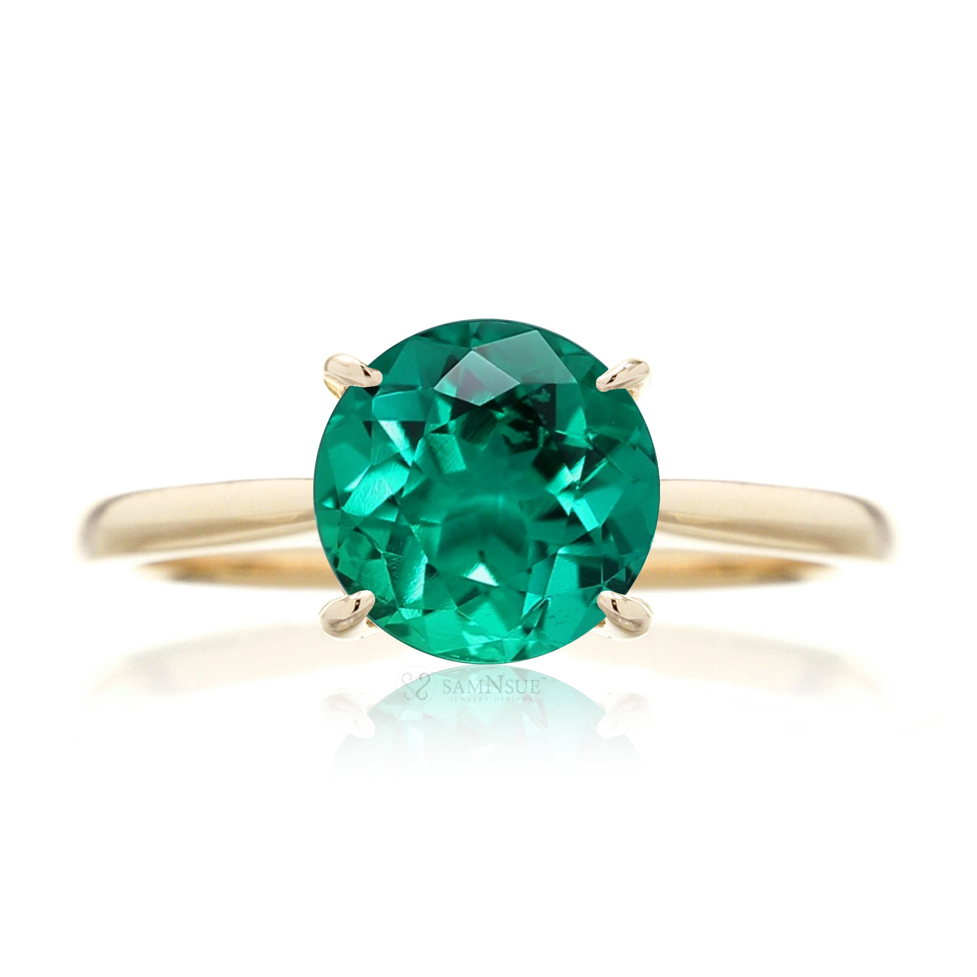 The Emily Round Emerald Ring (Lab-Grown)